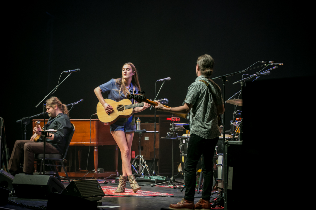 Lilly Winwood at Chicago Theatre 2/22/18